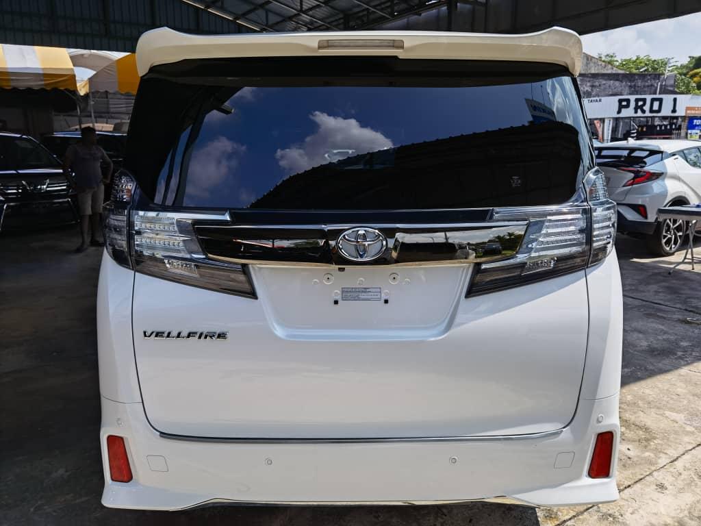 Toyota Vellfire ZA Golden Eye #8202 - TPC RECON CARS