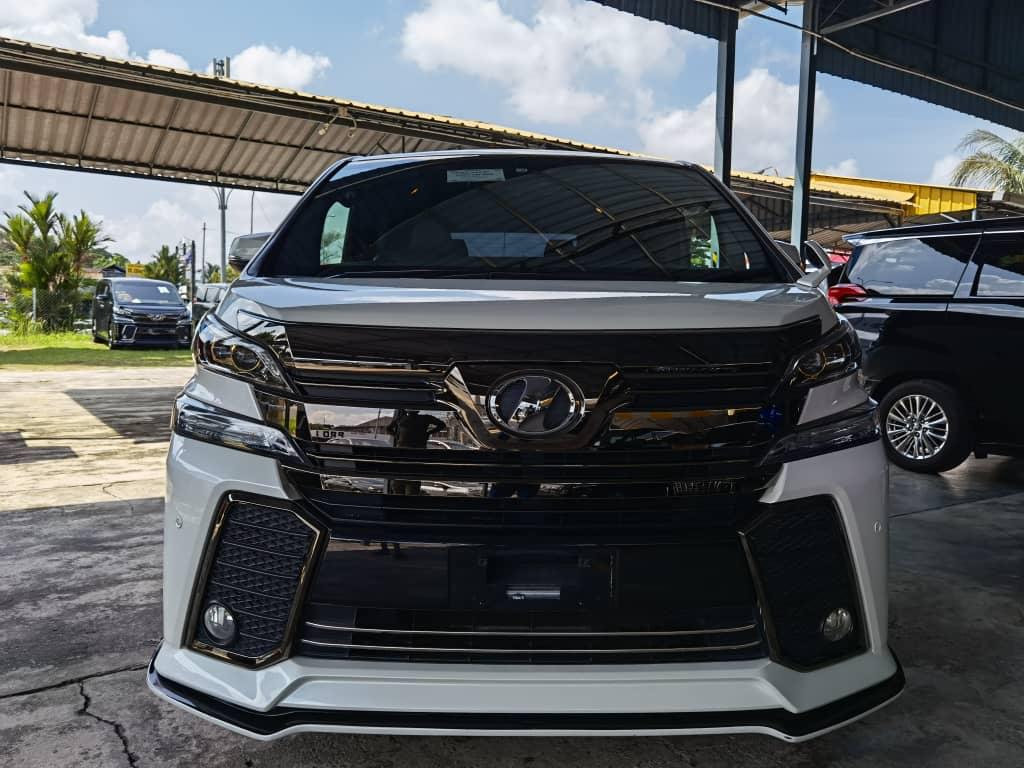 Toyota Vellfire ZA Golden Eye #8202 - TPC RECON CARS