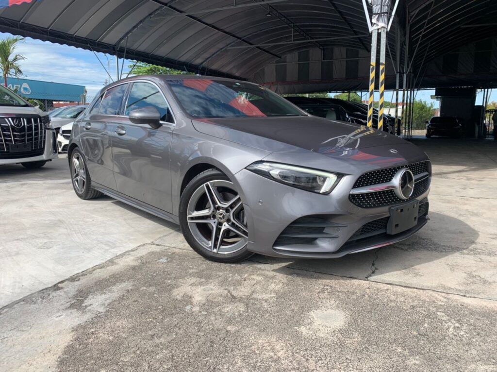Mercedes-Benz A180 1.3 Style AMG 2018 NEW Facelift #9236 - TPC RECON CARS