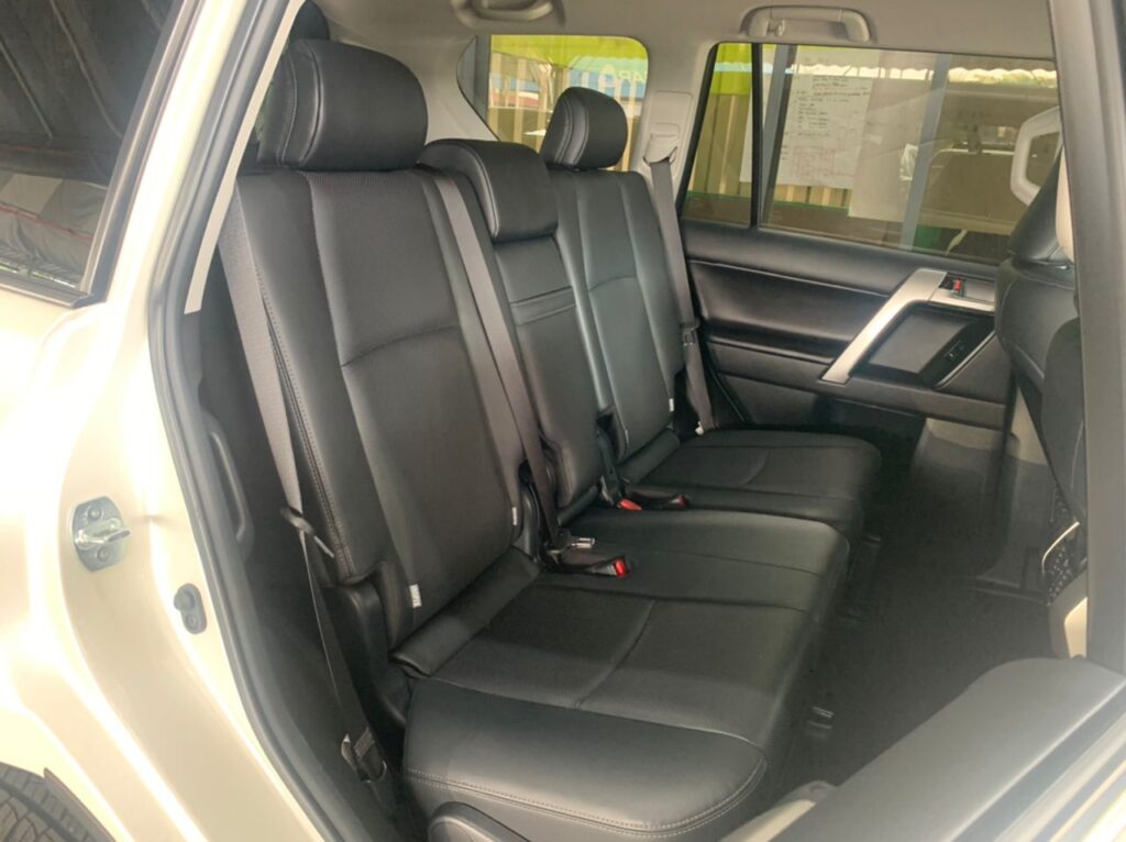 TOYOTA LANDCRUISER PRADO 2.8 TXL 2020 #5375 - TPC RECON CARS