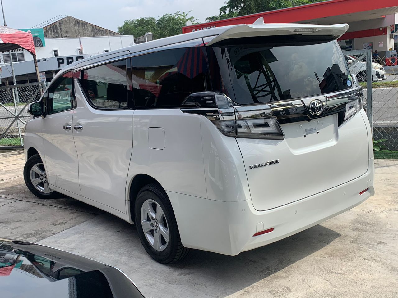 TOYOTA VELLFIRE 2.5 X 2019 #0196 - TPC RECON CARS