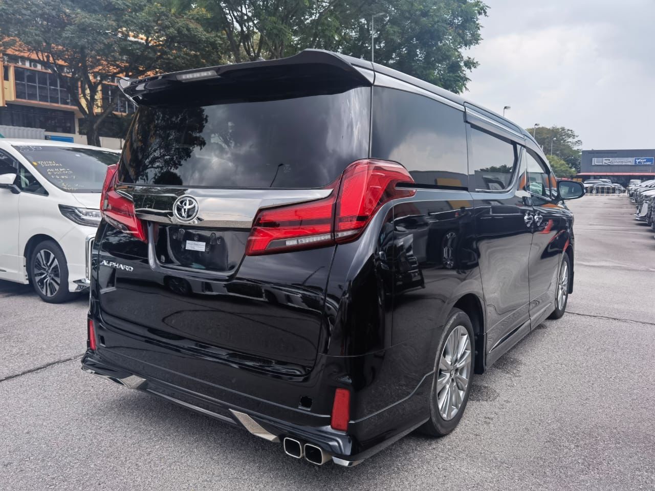 TOYOTA ALPHARD S TYPE GOLD 2.5 2020 #8698 - TPC RECON CARS