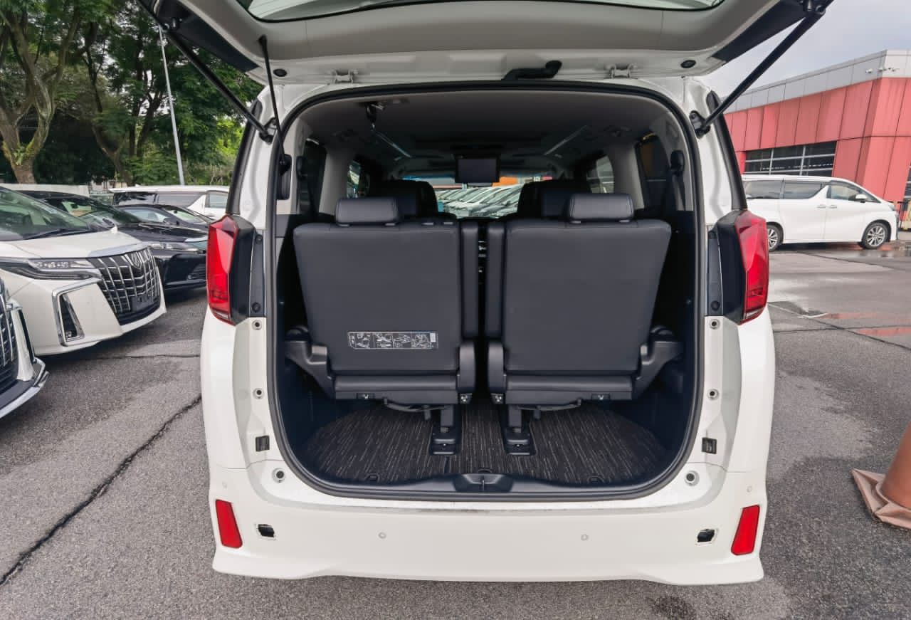 TOYOTA ALPHARD SC 2.5 2020 #9490 - TPC RECON CARS